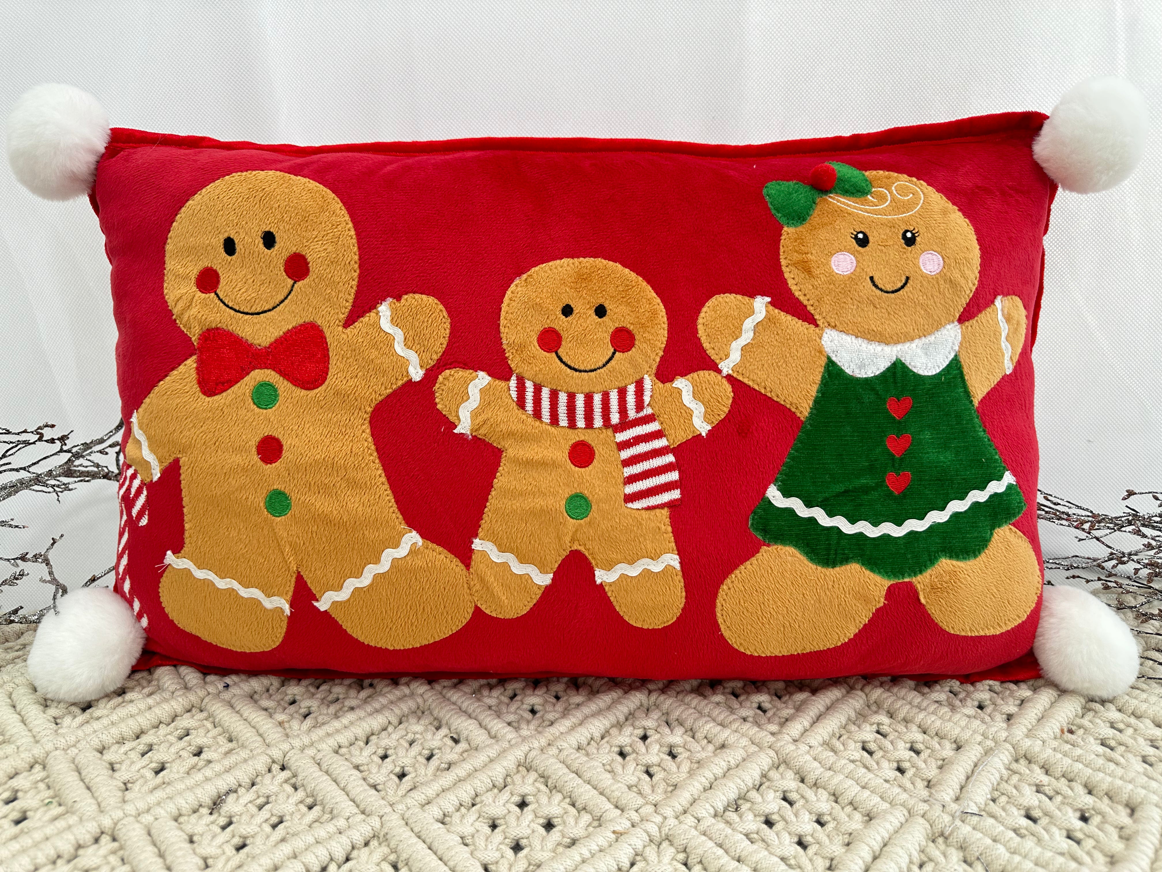 The Luxury Gingerbread Christmas Cushion – The Couture Cushion Ltd